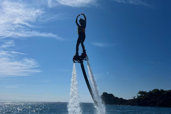 Flyboard Côte d'Azur - Expérience Côte d'Azur